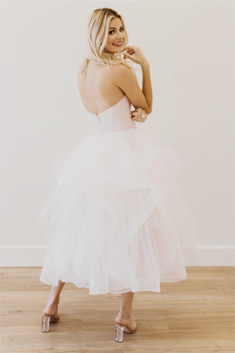 Wtoo Dress Betsie 11610 & Bella Bridesmaids